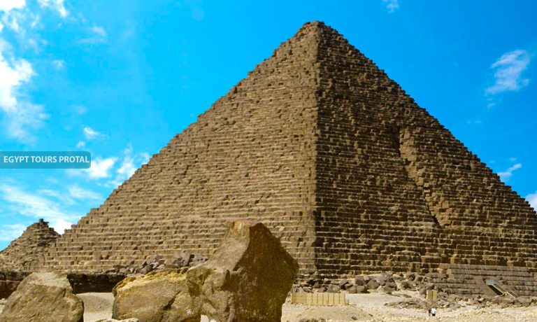 Menkaure Pyramid Facts - Pyramid of Menkaure History & Architecture