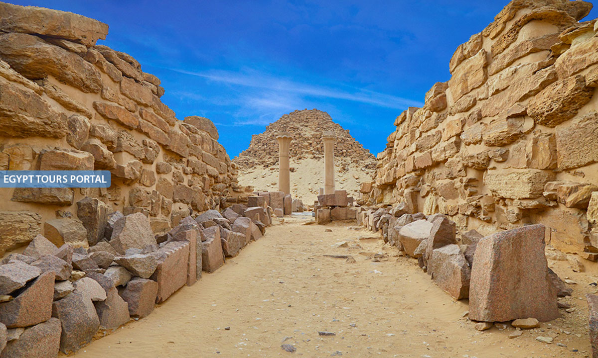 Pyramid of Sahure History - Pyramid Complex of Sahure Facts