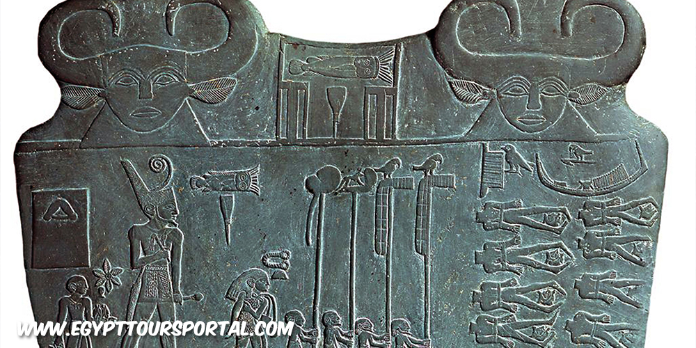 Ancient Egyptian Artifacts - The Most Famous Ancient Egyptian Artifacts